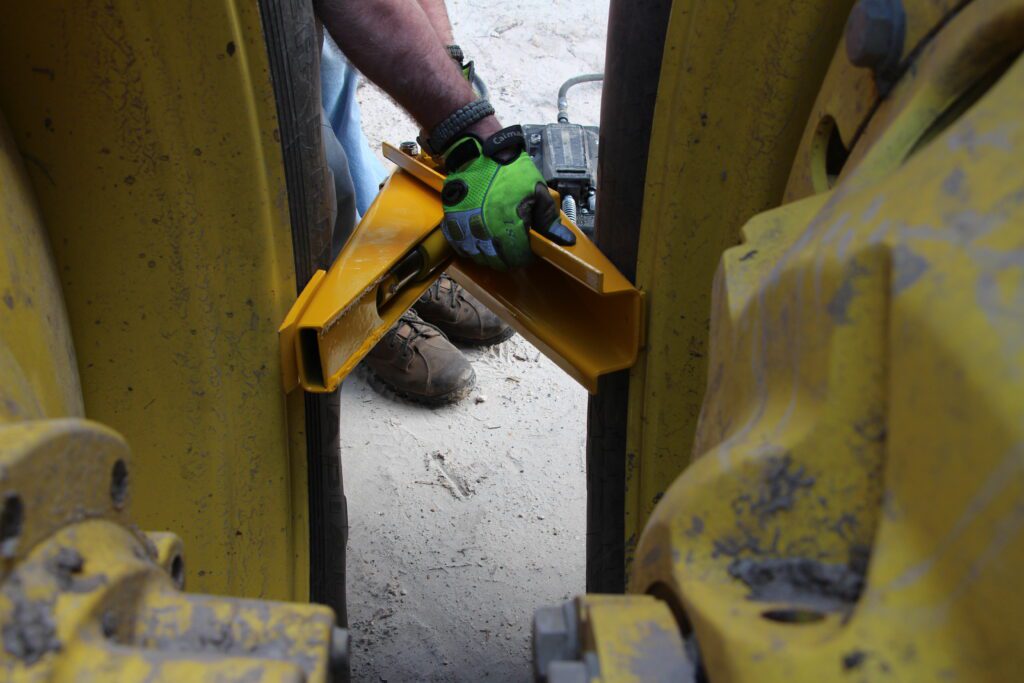 Dual Agricultural Bead Breaker