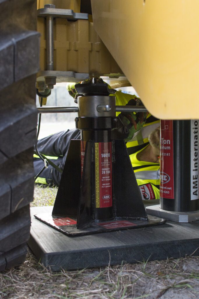 20-Ton Locking Jack Stand