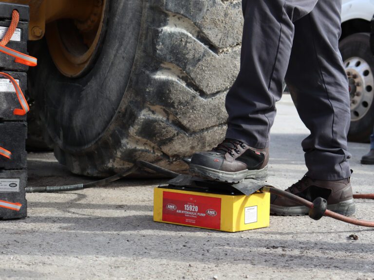 5 Quart Air Hydraulic Pump Steel